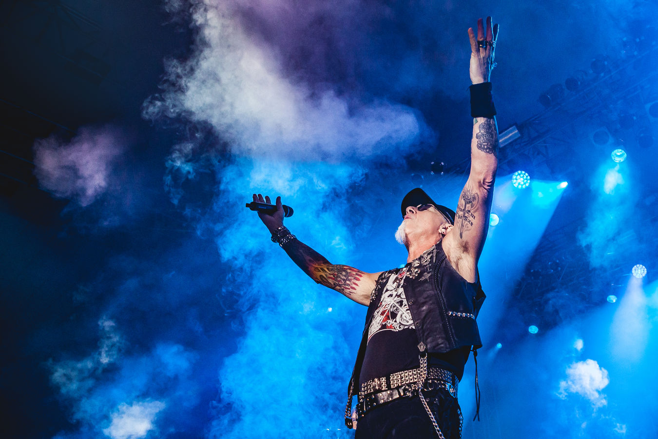 ACCEPT FRONTMAN MARK TORNILLO JOINS THE IRON MAIDENS FOR PERFORMANCE OF ...